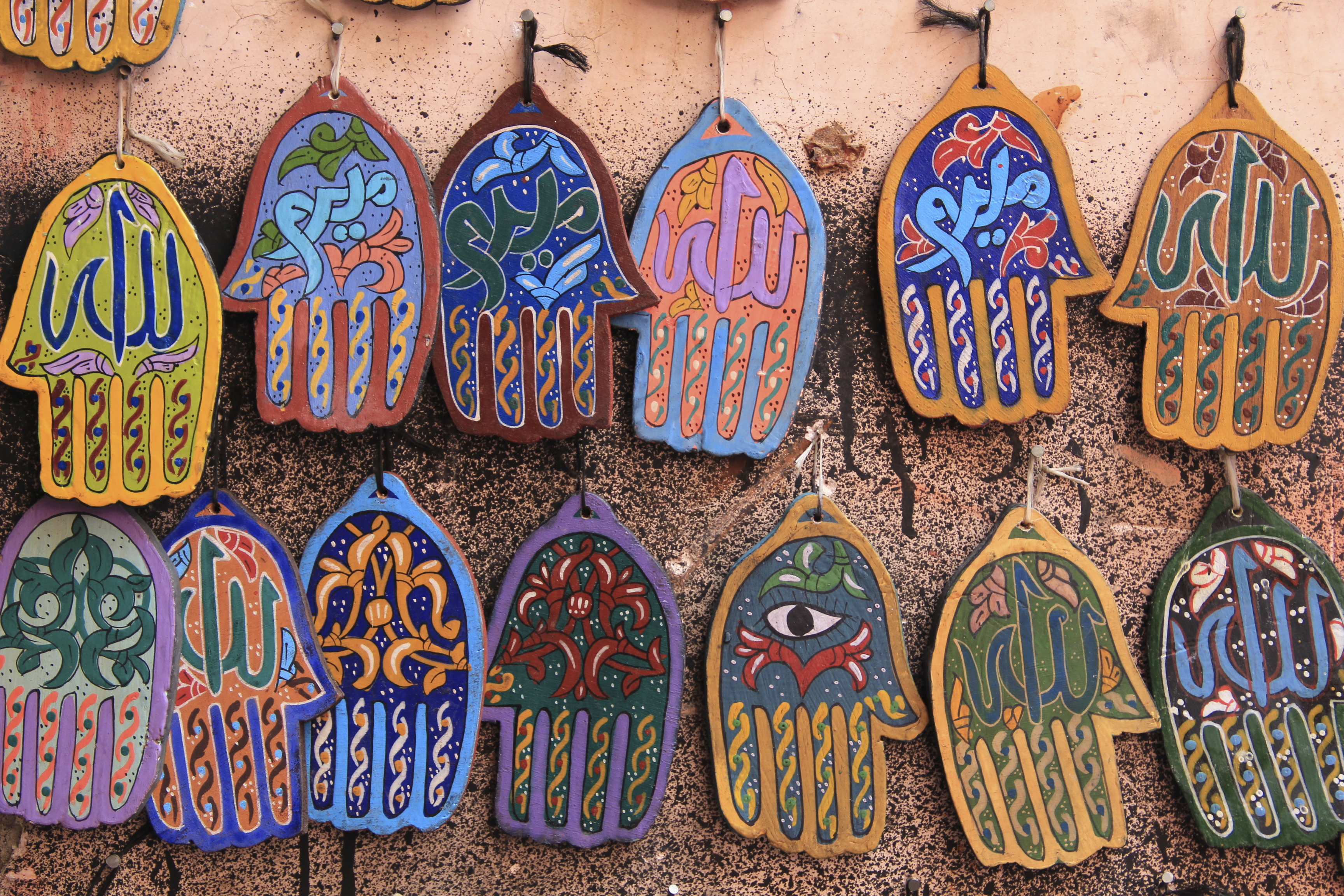 Los amuletos más comunes y para qué sirven - Univision