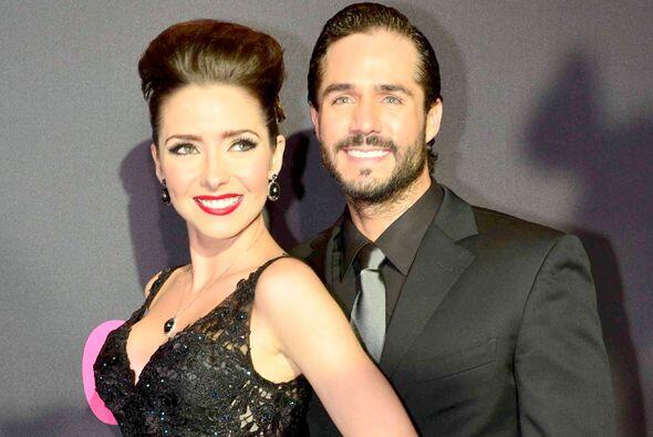 El corazón de José Ron ya tiene dueña, conoce a su nueva novia - Univision