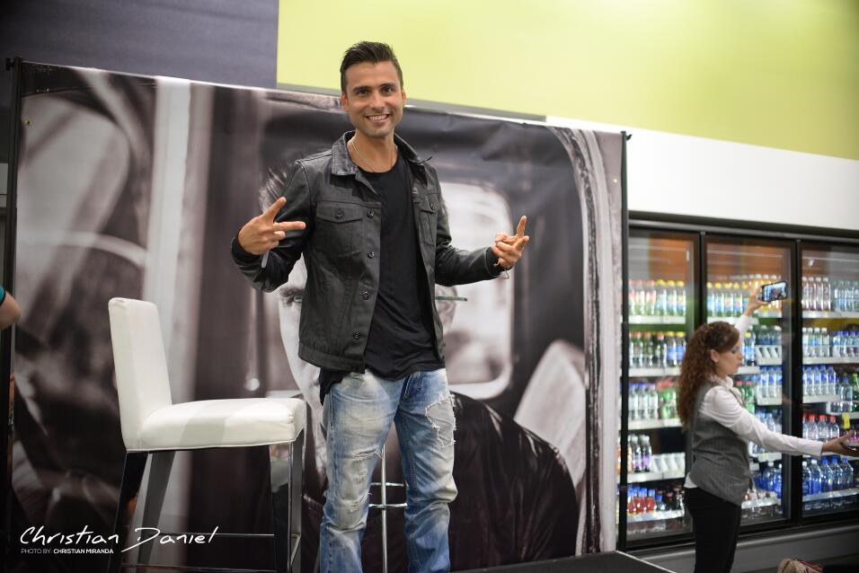 Christian Daniel devela su historia personal con 'Renacer' - Univision